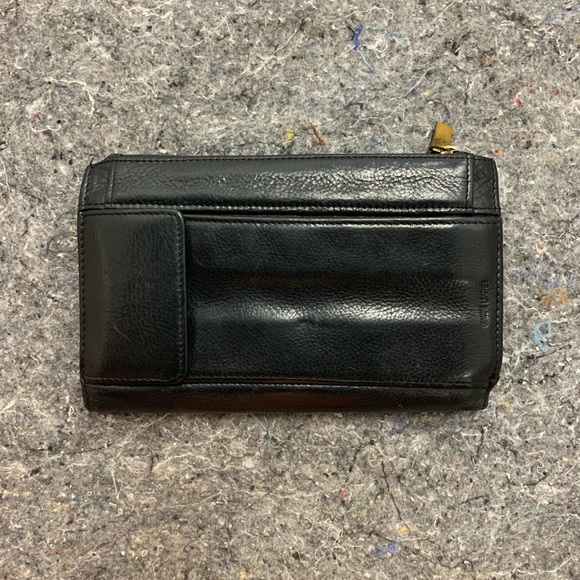 Fossil | Bags | Vintage Fossil Black Leather Wallet 954 | Poshmark